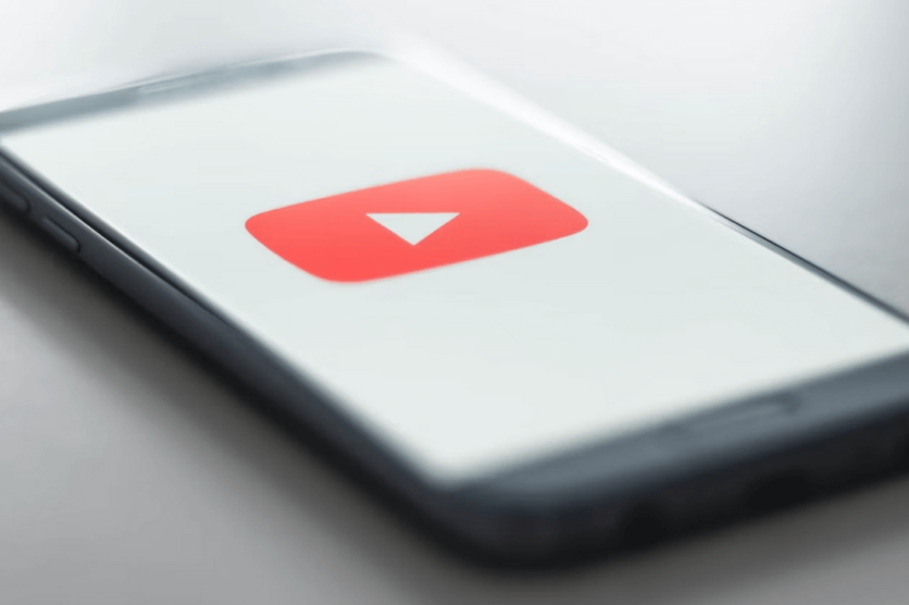 Feather Client - najlepszy launcher Minecraft?